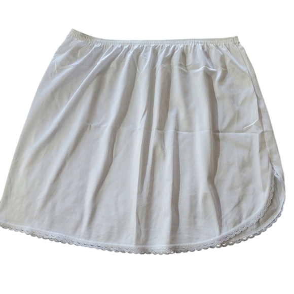 Vanity Fair | Intimates & Sleepwear | 28 Vanity Fair Large 98s Short ...